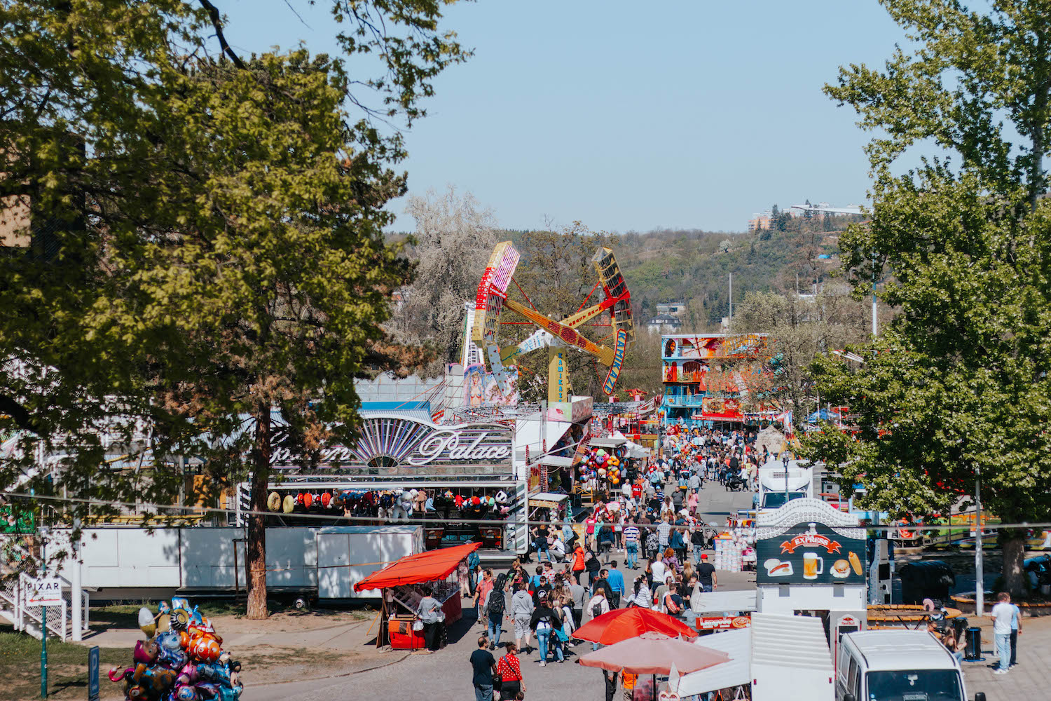 ST. MATTHEW'S FAIR - Marketa Frank